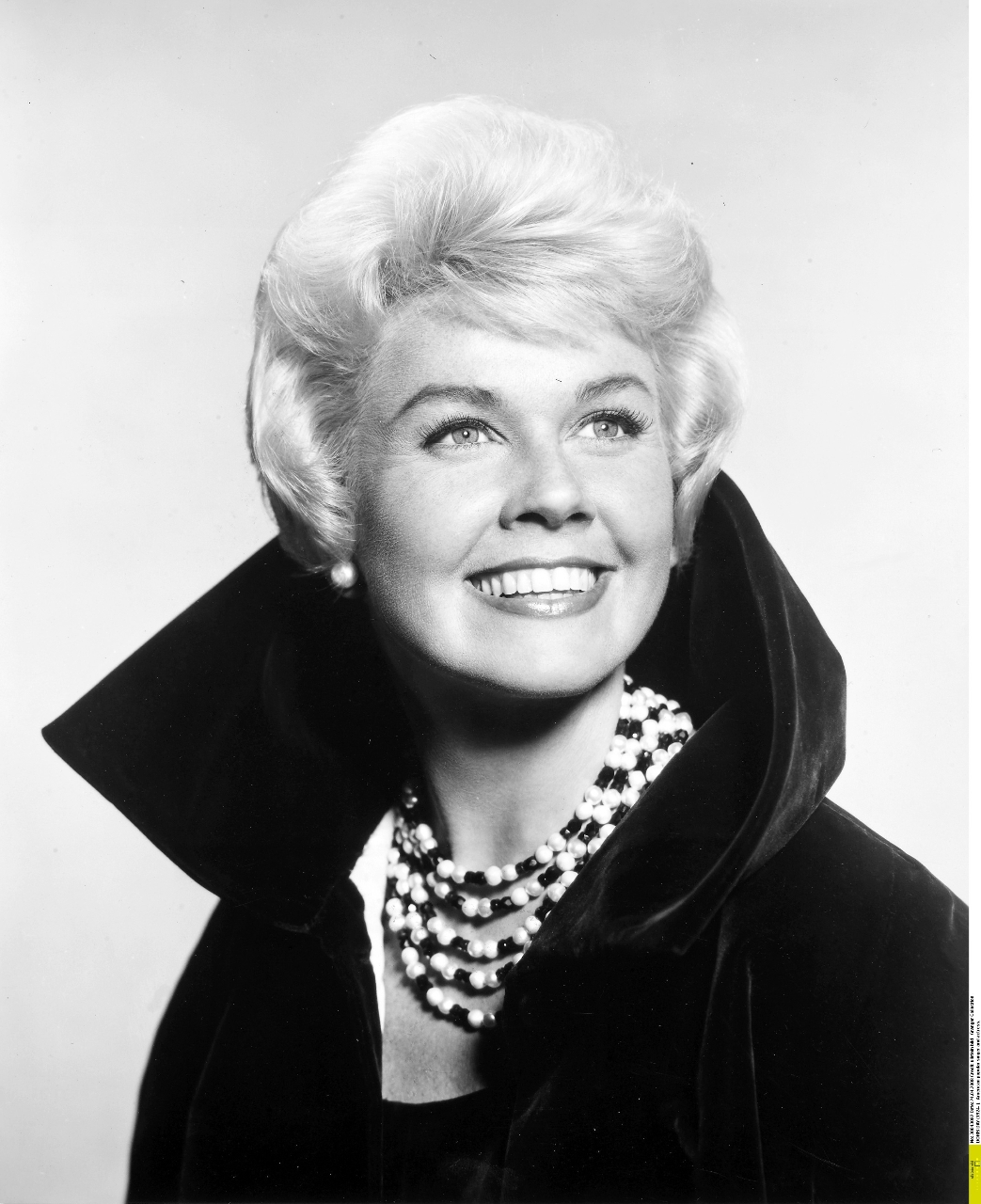 doris-day-born-april-3-1924-american-singer-actress-world