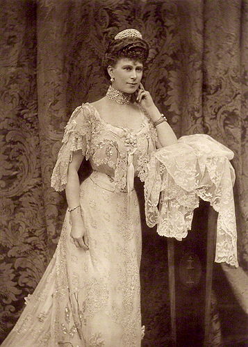 Alice Hughes (August 31, 1857 — April 4, 1939), British Photographer ...