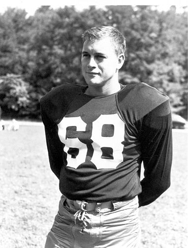 Knox Ramsey (February 13, 1926 — March 19, 2005), American gridiron ...