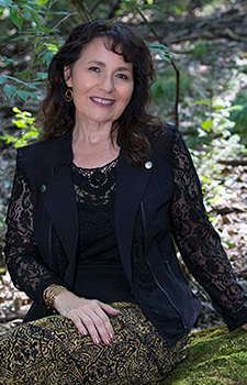 Kimberly Blaeser (born 1955), American educator, Photographer, scholars ...